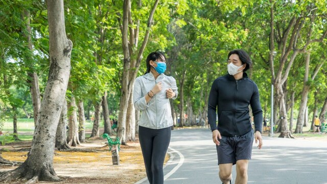 The Hidden Risks of Exercising or Walking in Polluted Weather ...