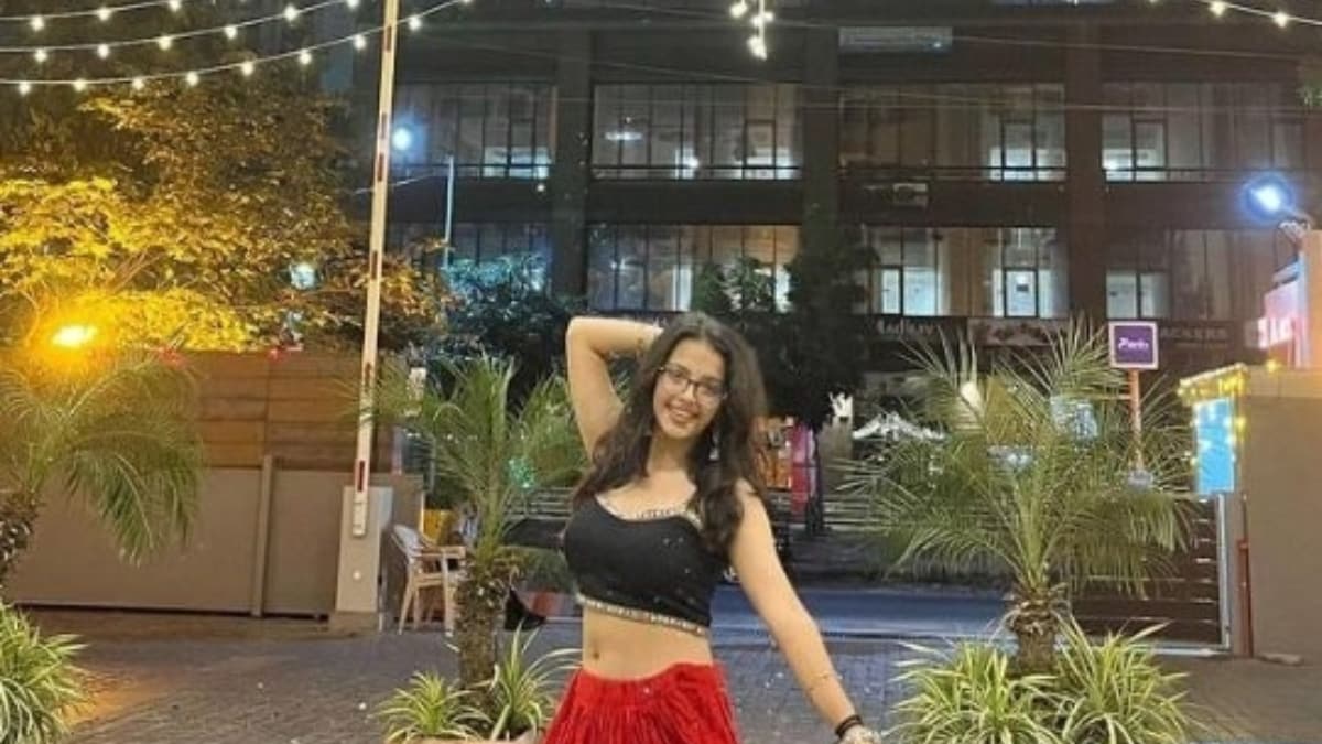 Video Of Woman's Belly Dance To Coke Studio Song Khalasi In Flawless ...