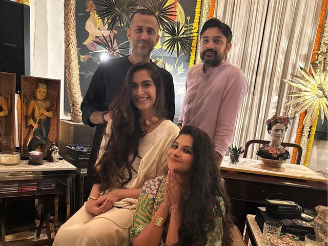 A Sneak Peek Into Sonam Kapoor, Rhea's 'Sunny, Carefree' Diwali ...