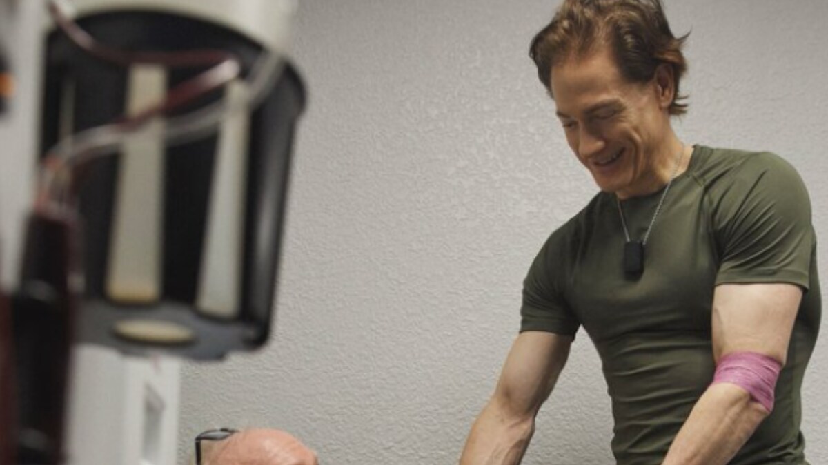 Tech Billionaire Says His Plasma Reversed Father's Age By 25 Years - News18