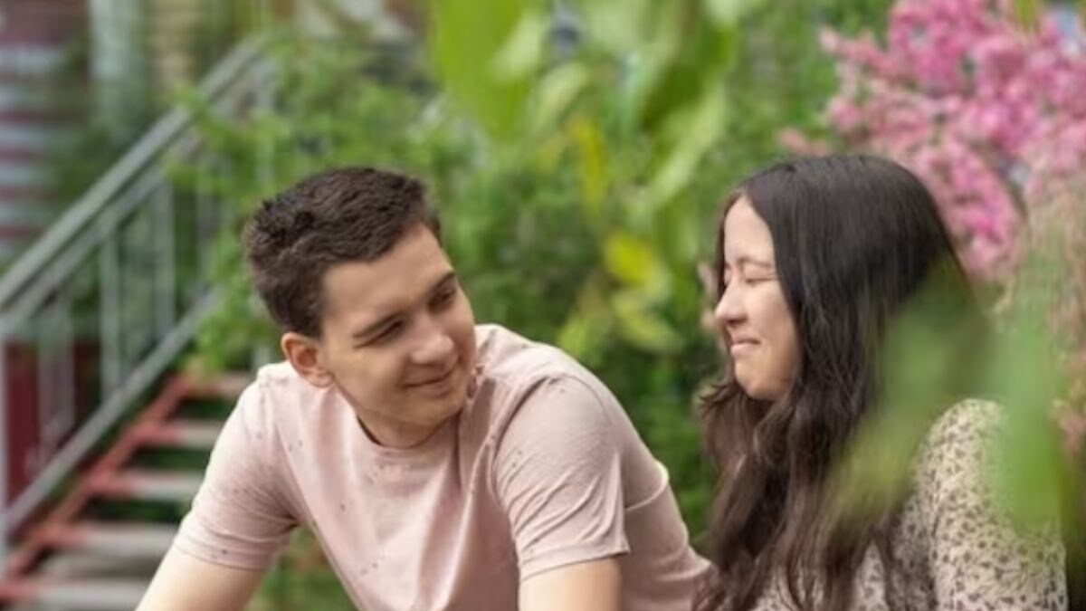 Optical Illusion: What You See First Reveals The Kind Of Lover You Are - News18