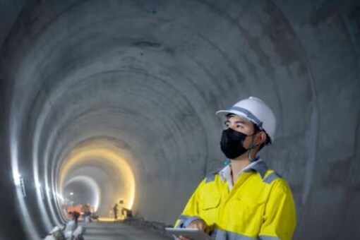 How To Become A Tunnel Engineer; Check Salary, Qualifications, Roles And Responsibilities - News18