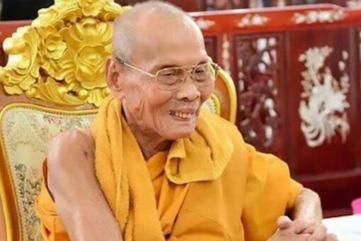 In Bangkok, Followers Exhume Body Of Buddhist Monk, Witness Smiling ...