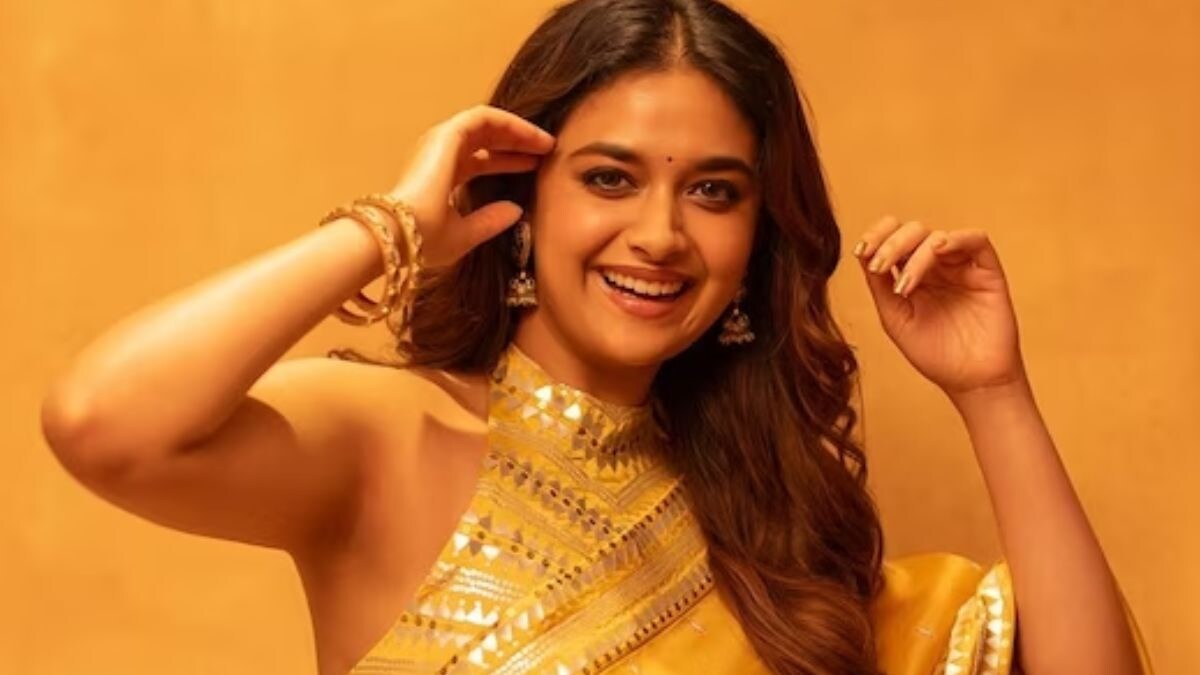 Keerthy Suresh To Make Pan-India OTT Debut With YRF Alongside Radhika ...