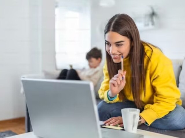 How To Manage Full-time And Part-time Jobs Simultaneously - News18