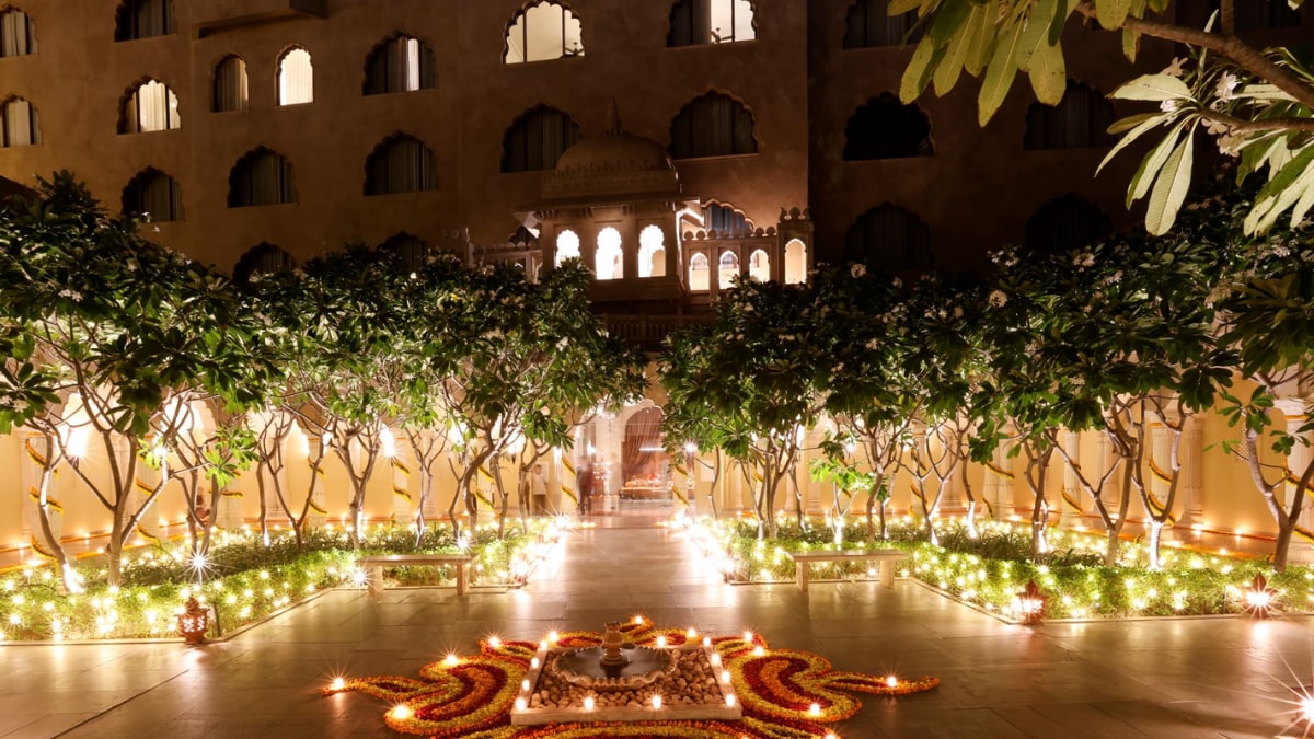 Diwali 2023: Experience Diwali Magic At These Luxurious Staycations ...