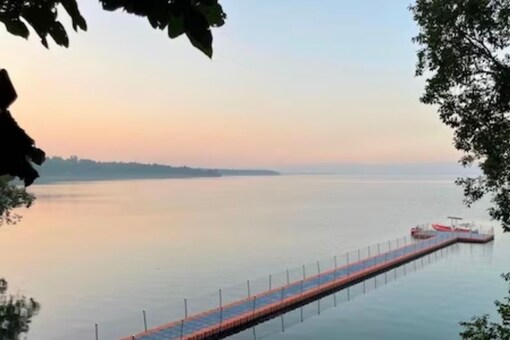 This Lesser-known Beach In UP's Pilibhit Offers Water Safari - News18