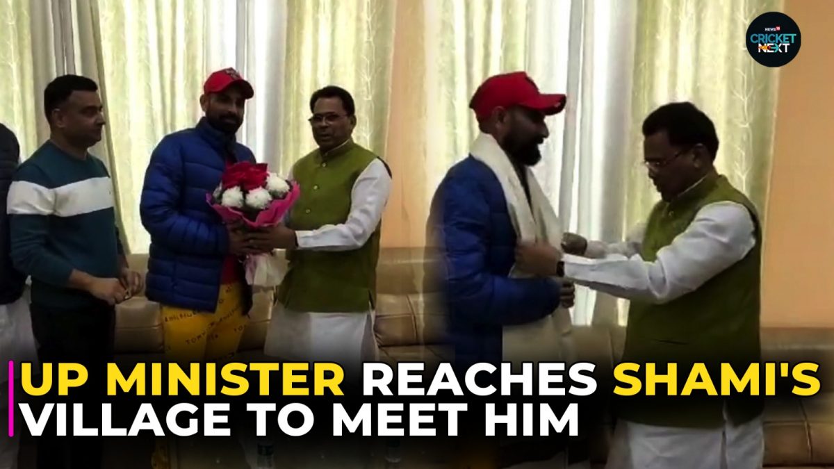 UP Minister Narendra Kashyap Meets Mohammed Shami at His Residence in ...