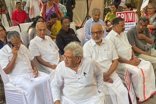 Opinion | Comrades Must Save Themselves and Their Party, Before Trying ...