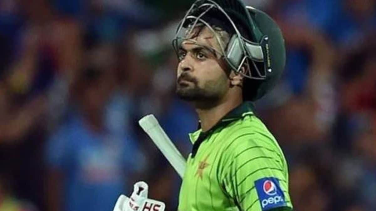 'All Franchises Have Shaken Hands to Keep Me Away': Furious Over Non-selection, Ahmad Shahzad ...