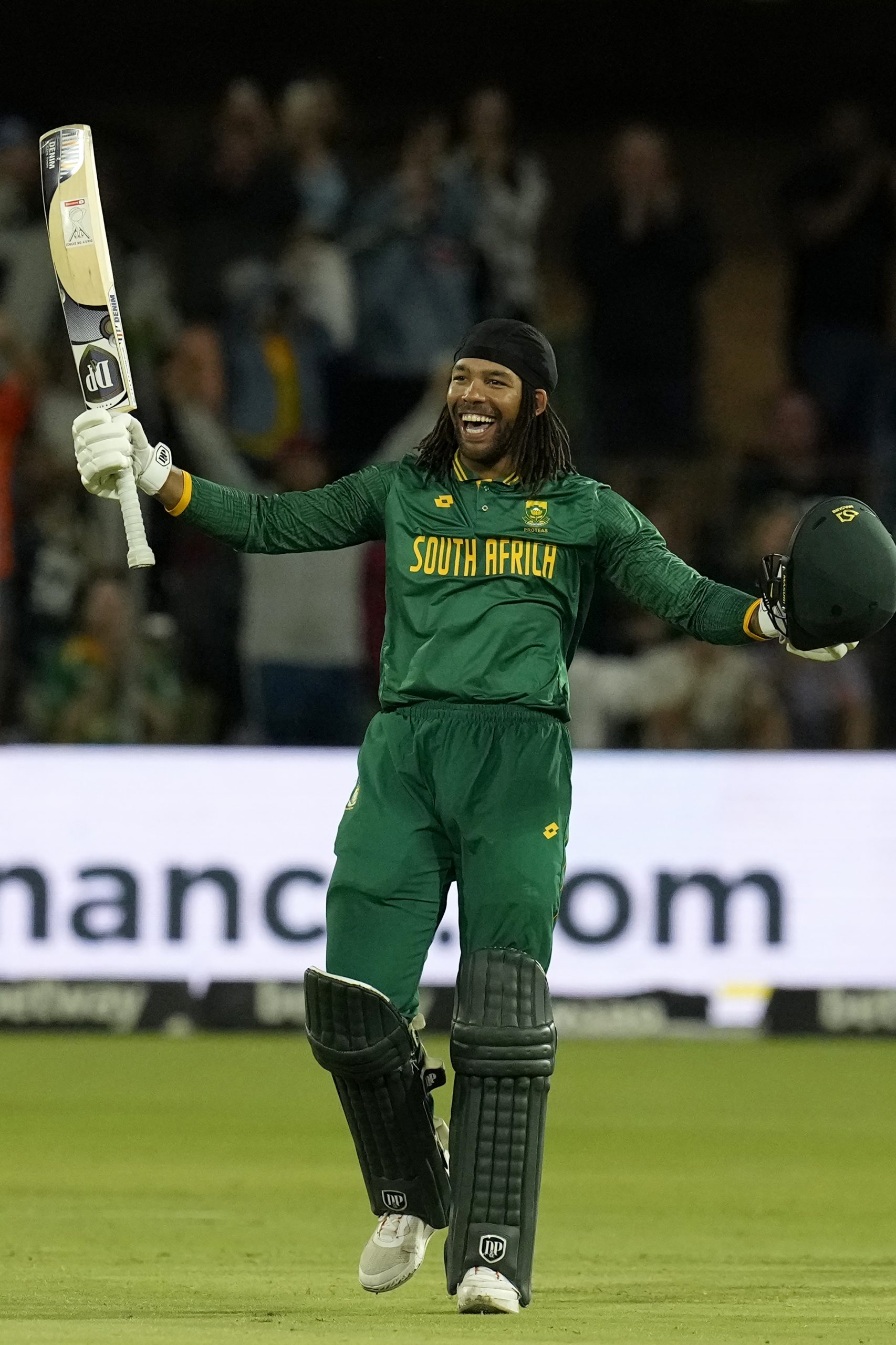 IN PICTURES: Tony de Zorzi's Century Helps South Africa Down India in ...