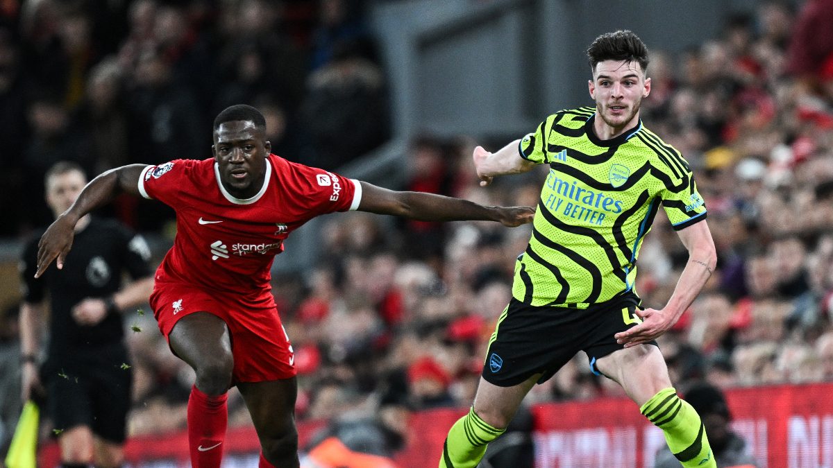 Premier League: Arsenal Draw Level In 1-1 Tie vs Liverpool To Top ...