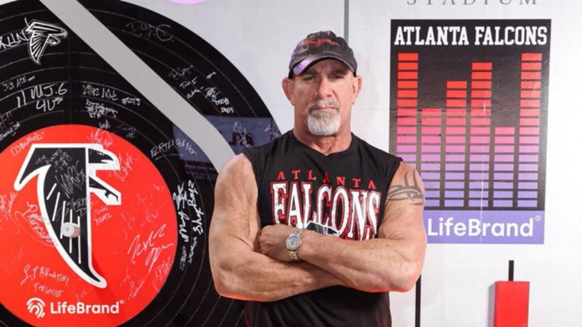 WATCH: Goldberg Comes Up With His Iconic Spear At An NFL Match - News18