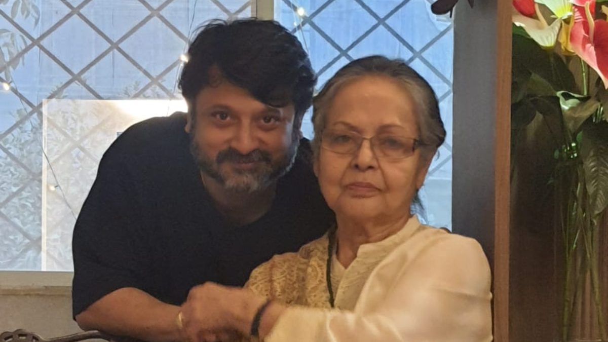 Rakhee Gulzar To Make A Comeback In Bengali Cinema With Nandita Roy And Shiboprosad Mukherjee's ...