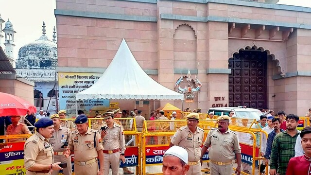 Hindu Side Can Now Perform Puja in Sealed Gyanvapi Basement; All You ...