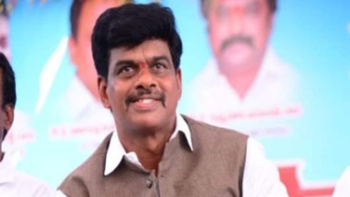 YSRCP MP Seen 'Policing' Parliament Intruder Is Ex-Cop KG Madhav | Politics News - News18