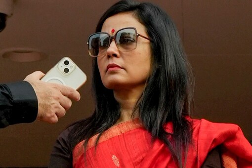 Mahua Moitra Snooped on Her Ex-Boyfriend? Details on 'German Affair ...
