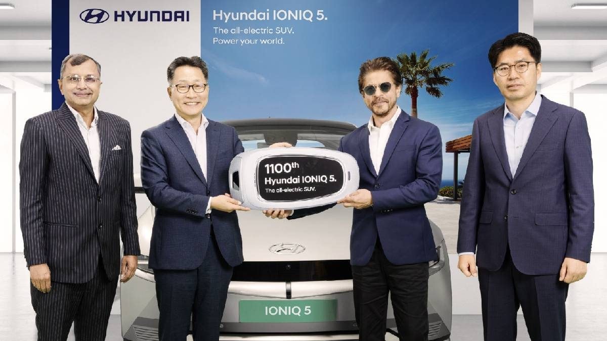 Hyundai Honors Shah Rukh Khan with the 1100th Unit of Ioniq 5, Details ...