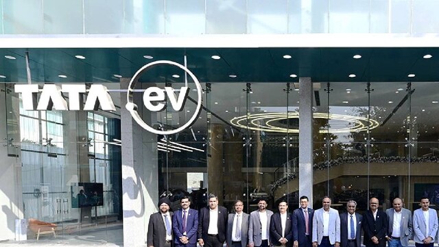 Tata Passenger Electric Mobility Launched Tata.ev Stores in Gurugram ...