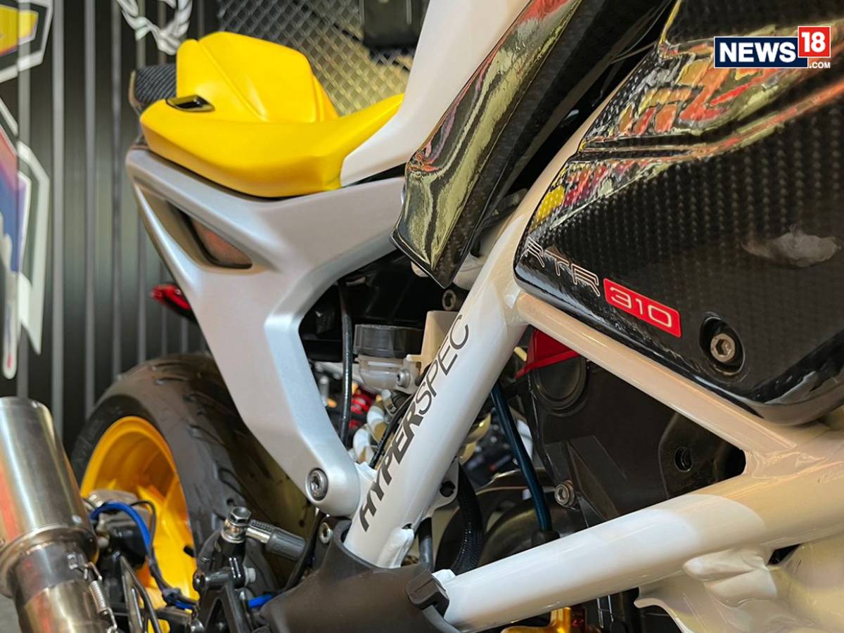 TVS RTR 310 Hpyer Spec in Pics: See Design, Features, and More in Detail