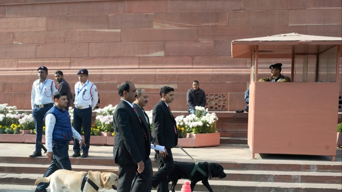 News18 Afternoon Digest: PM Chairs High Level Meet Over Parliament ...