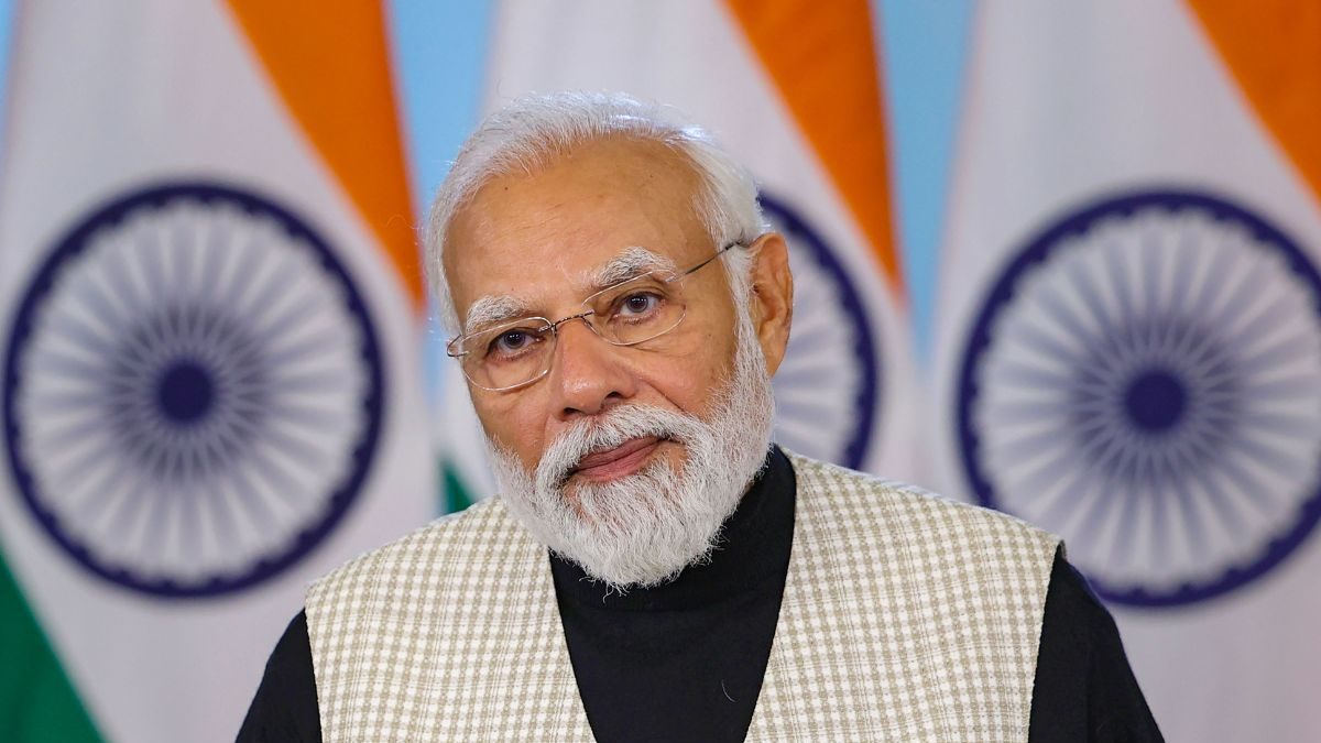 PM Modi Wishes New Year To Everyone As India Welcomes 2024 With Global ...