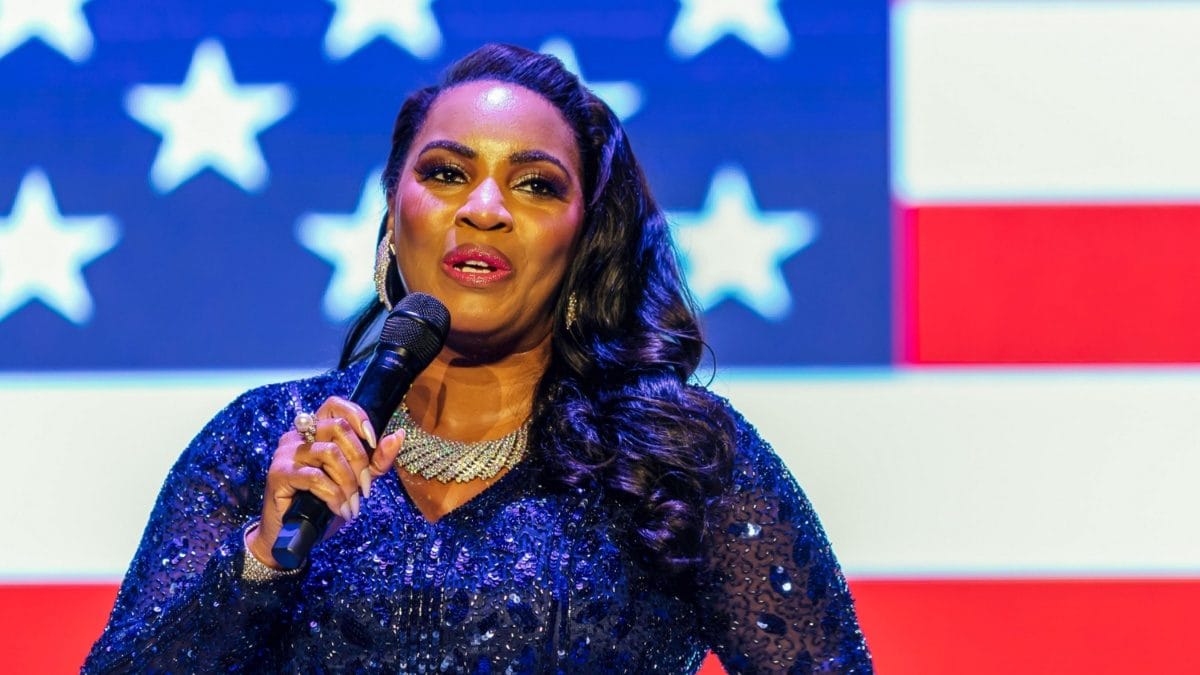 Video: African-American Singer Mary Millben Praises PM Modi For CAA ...