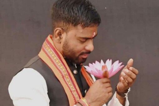 Battlefield to Ballot: CRPF Hero-Turned-Politician Defeats Chhattisgarh ...