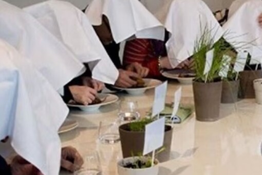 This French Delicacy Is Called 'Sinful Dish' And Diners Cover Their ...