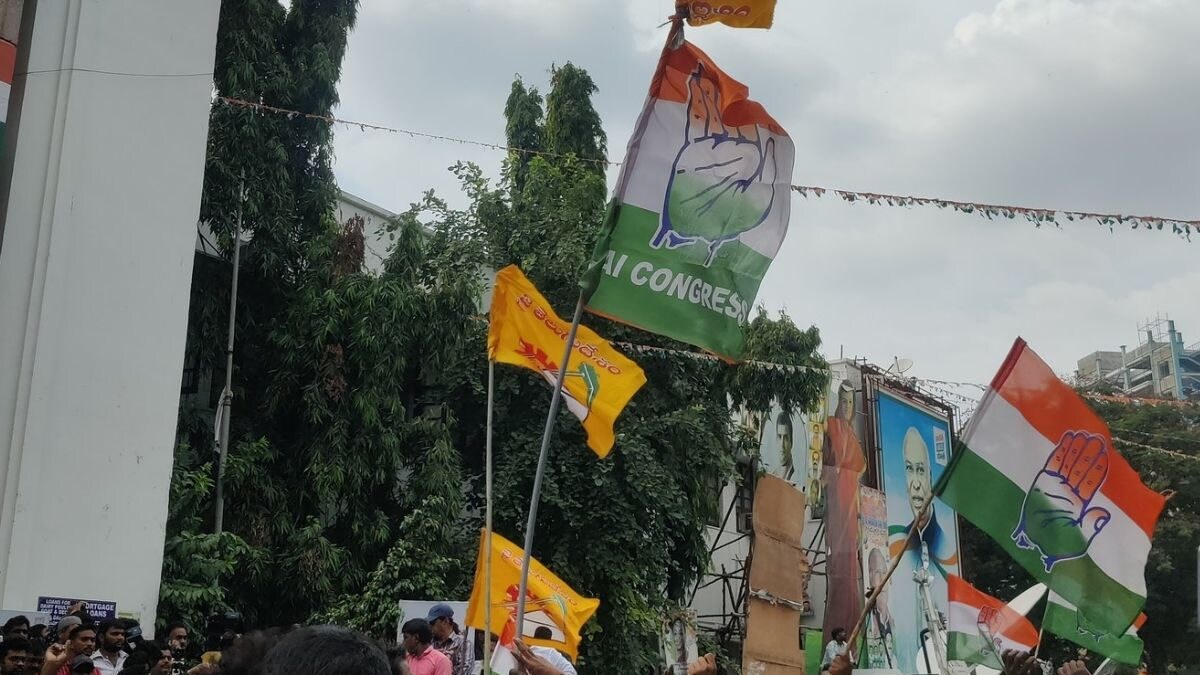 TDP Flags Spotted At Congress' Victory Celebrations In Hyderabad - News18