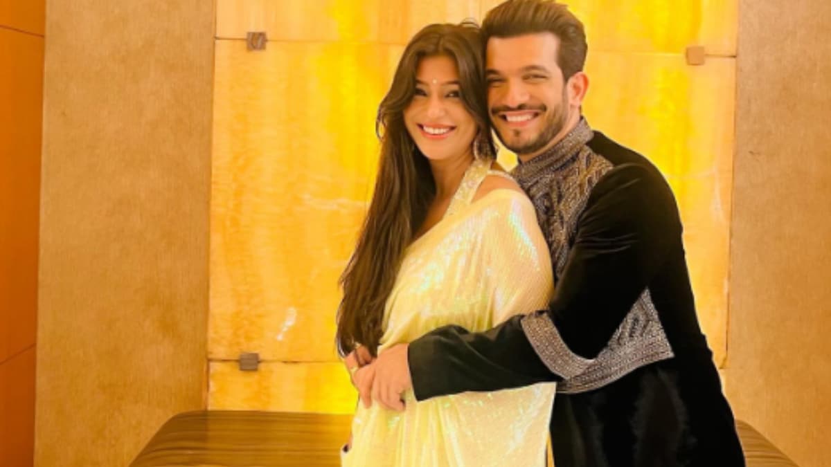 Neha Swami's Sweet Surprise For 'Darling Husband' Arjun Bijlani Is ...