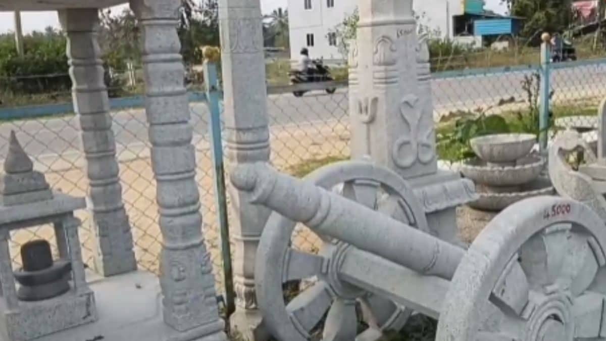 In Andhra Pradesh’s Chittoor, Variety Of Stone Carvings Available At ...