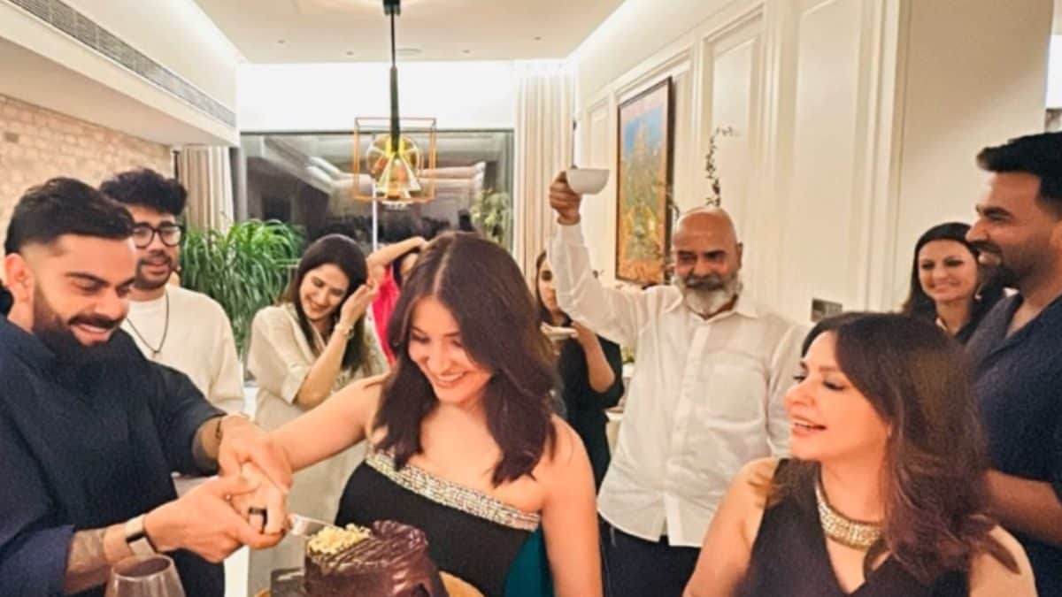 Salman Khan's 'kissing' imitation at 'Tiger 3' event goes viral