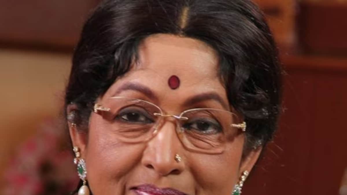 Veteran Actress Bharathi Vishnuvardhan Bedridden Due To Knee Pain, Says ...
