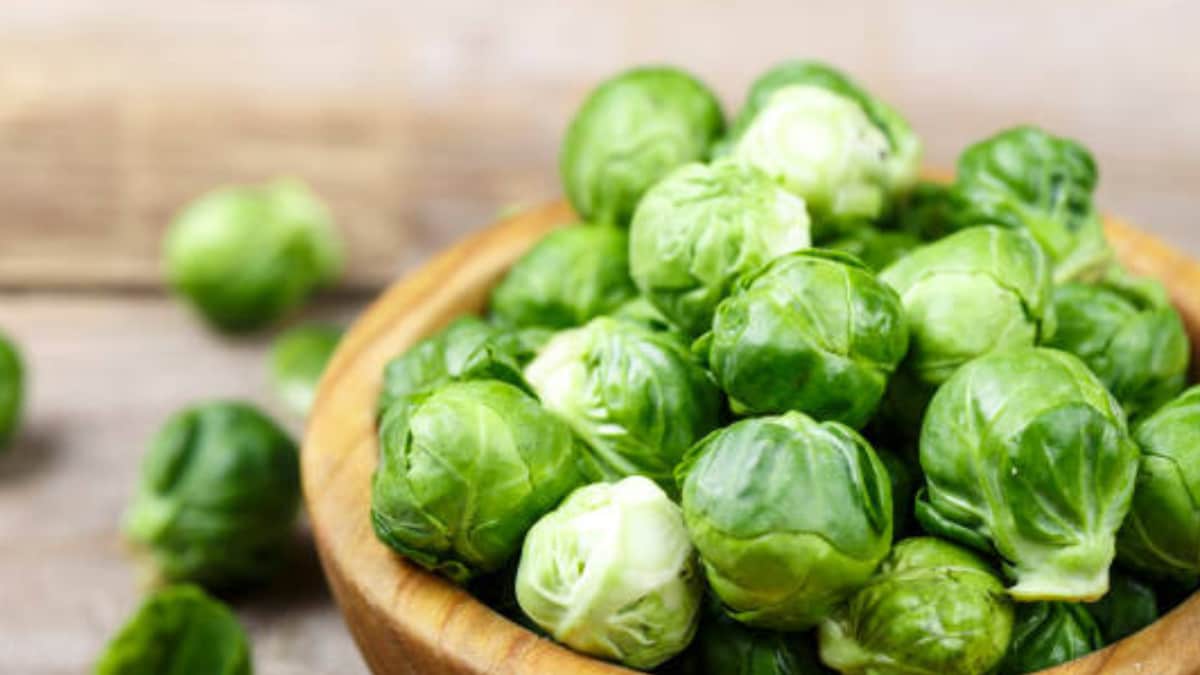 6 Amazing Health Benefits Of Eating Sprouts In Winter | Lifestyle News ...