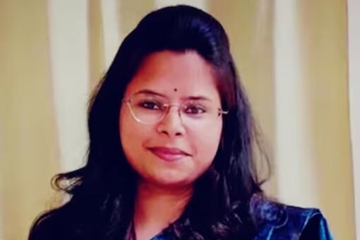 Meet Ruchi Jain, The Bhopal Woman Who Topped MPPSC In 2019 And Is Now ...