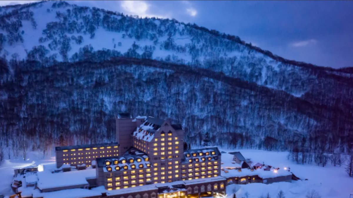 Unveiling Winter Wonderlands: Your All-Inclusive Snowy Getaways ...