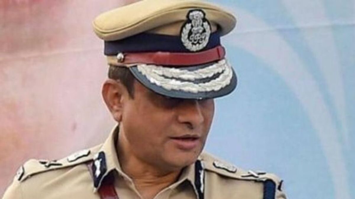 Bengal: Former Kolkata Police Commissioner Rajeev Kumar Appointed New DGP - News18