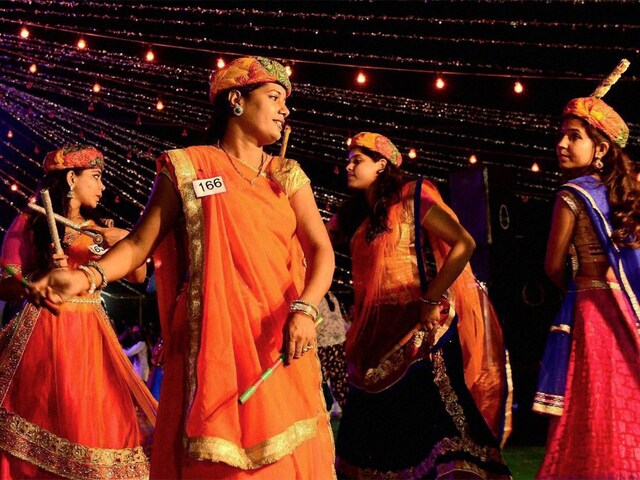 'Proud Moment': Garba Dance of Gujarat Included in UNESCO's Intangible ...