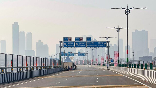 Mumbai: BEST To Roll Out India's First Public Bus Service On Atal Setu ...