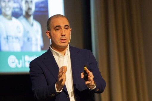 Manchester United Set to Bring in Former Manchester City Head of ...