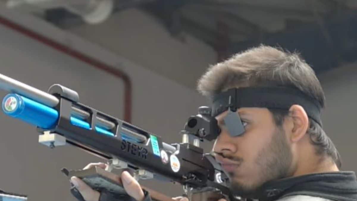 Divyansh Singh Panwar Shoots Down World Record, Bags Gold at ISSF World Cup | Sports News - News18