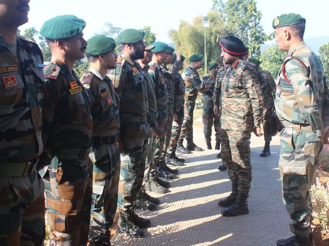 Eastern Army Commander Reviews Security Situation in Manipur Amid ...