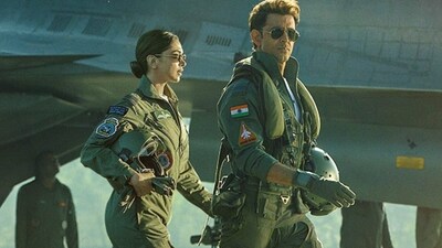Fighter Review: Hrithik Roshan, Deepika Padukone Soar High in Siddharth ...