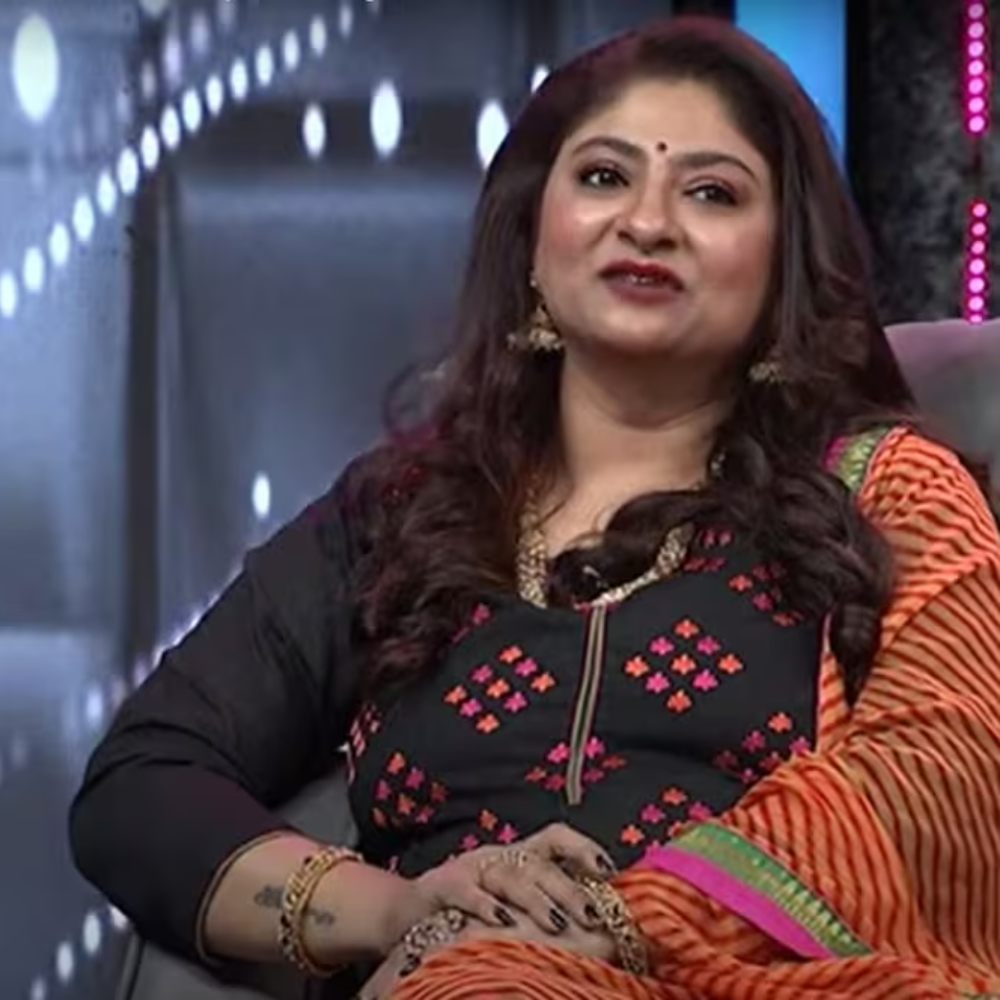 Remember Muthu Actress Subhasree? Here's What She Looks Like Now ...