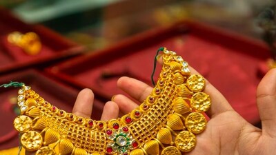Gold Rate Rises In India: Check 24 Carat Price In Your City On June 30 ...