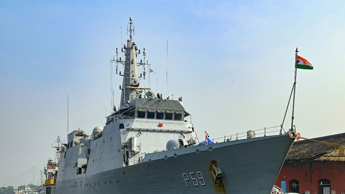 Indian Navy's INS Sumitra Rescues Fishing Vessel Hijacked by Somalian ...