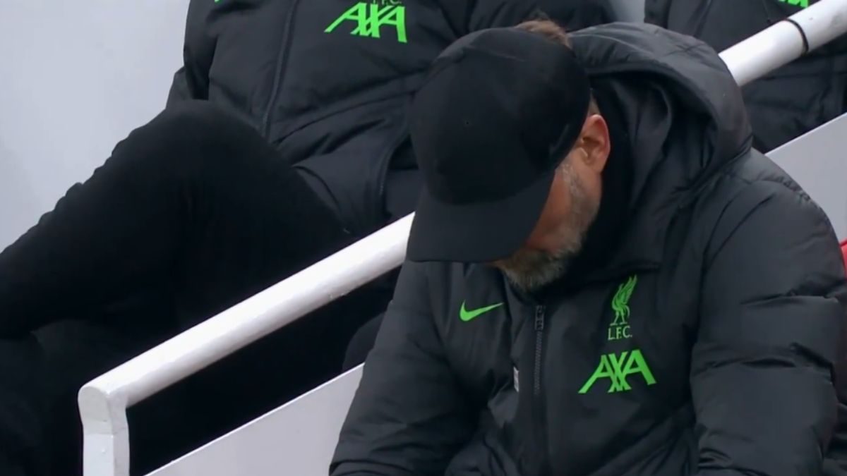 FA Cup: Jurgen Klopp Holds his Emotions as Fans Sing 'You Never Walk ...