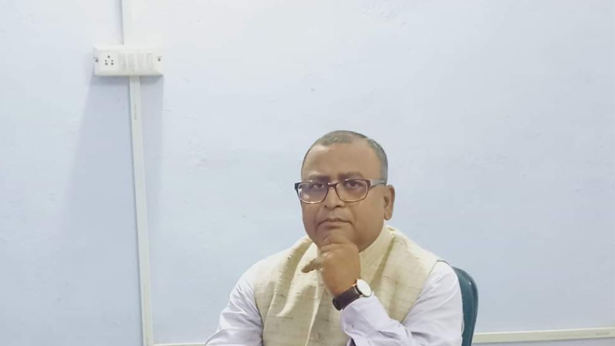 Bihar Prof Under Fire for Demanding 'Separate Homeland' for Muslims in ...