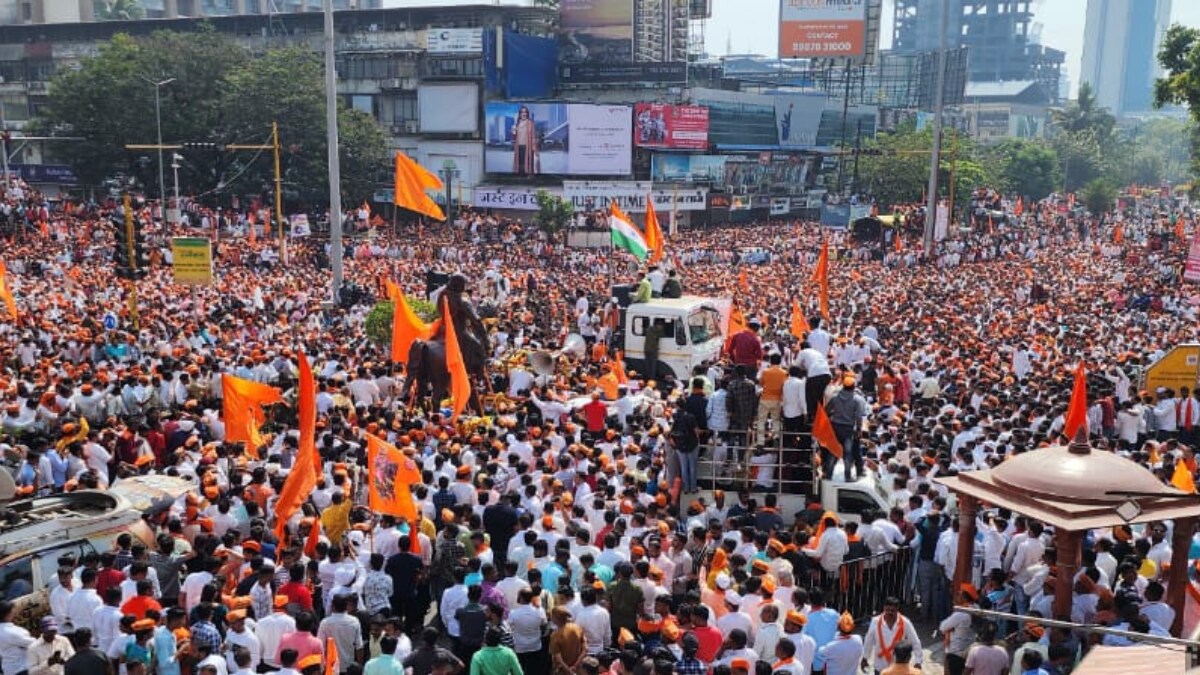 Maratha Quota Agitation: Internet Services Suspended in 3 Districts of Maharashtra | India News ...